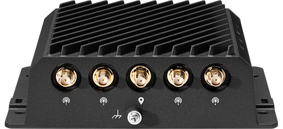 Ericsson Cradlepoint R980 Antennas | Westward Sales